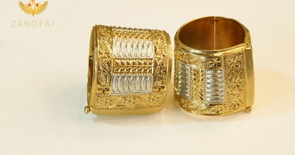 Muthi kharu with 7 xilika (pure silver base gold dipped)