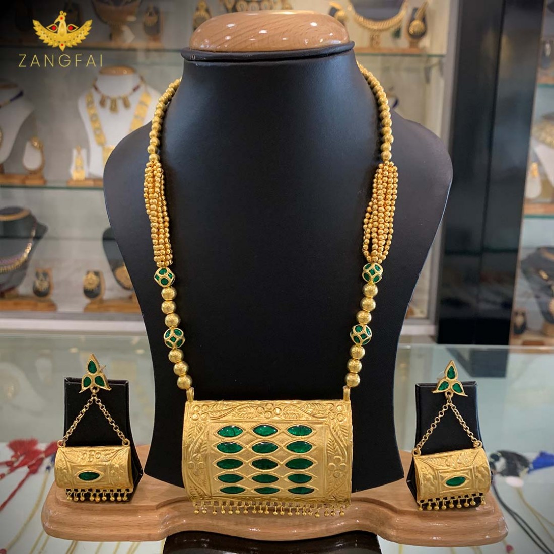 Assamese Traditional Gamkharu pair| pure silver base gold dipped.